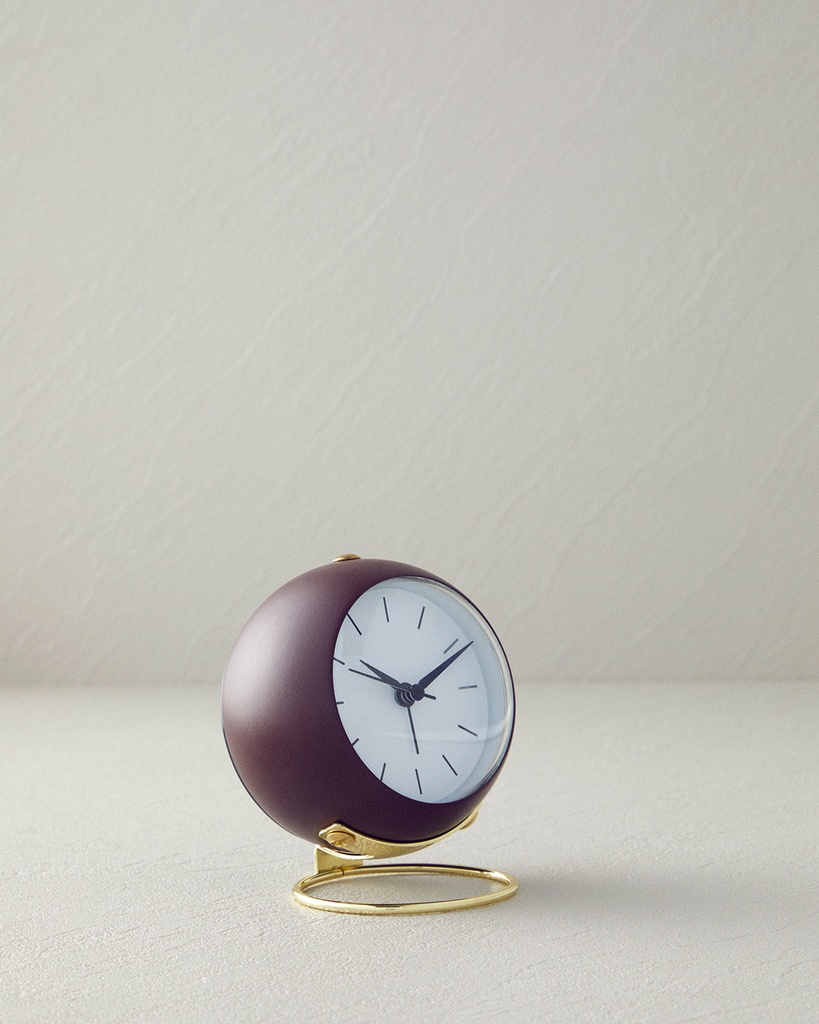 Dotsy Clock Timeless | English Home Bahrain